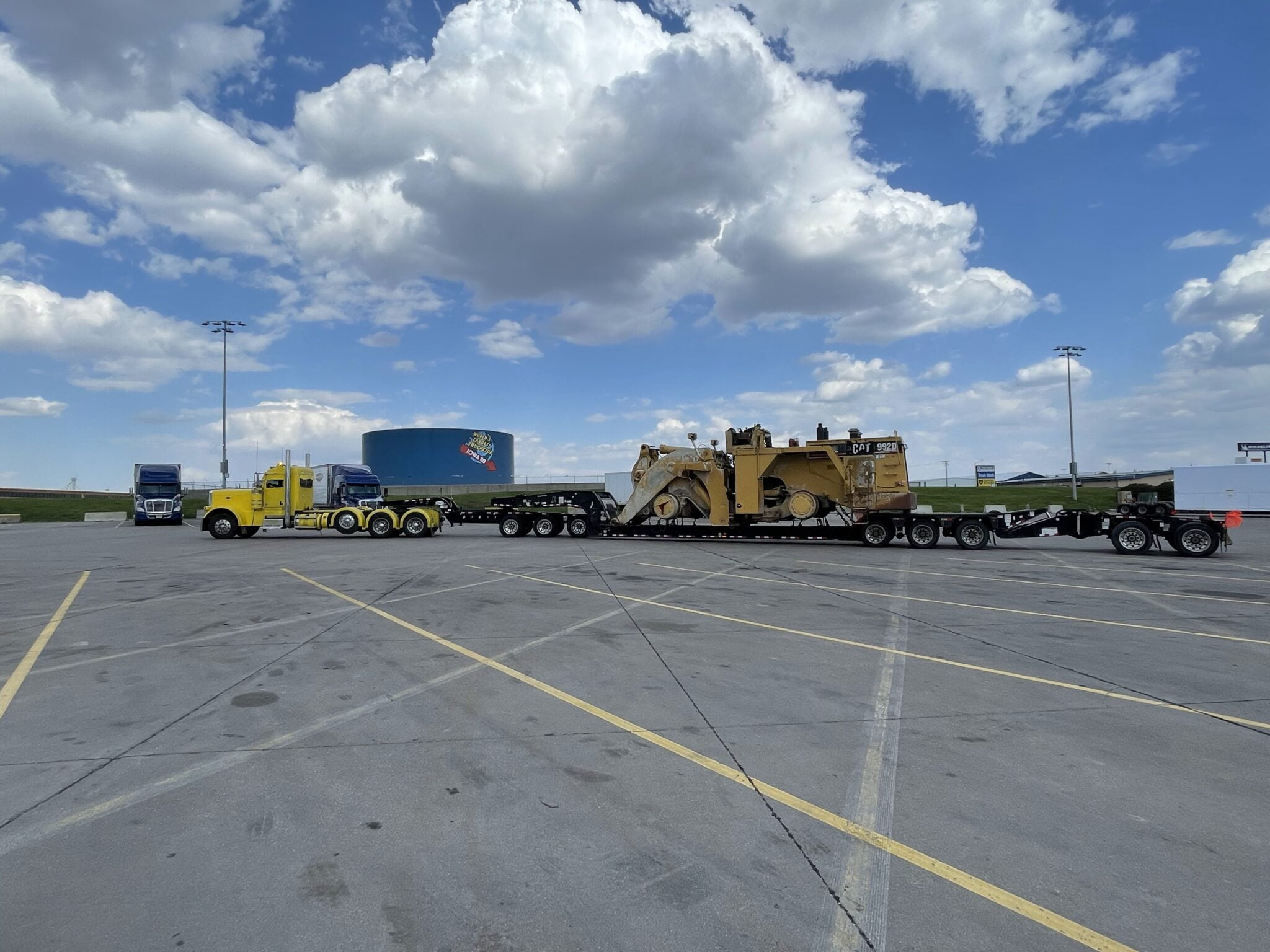 Heavy Equipment Transport | Interstate Towing & Transport Specialist Inc.